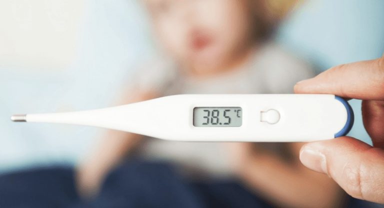 Febre: o que é, causas, sintomas e tratamentos | Cura Natural